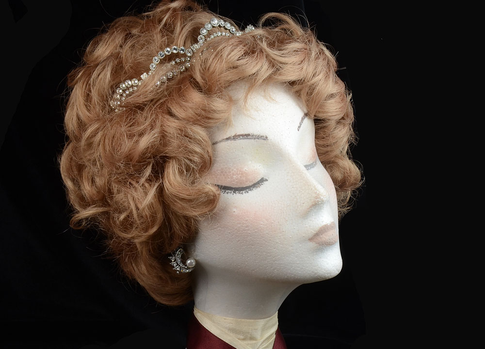 Tiara Grace • López-Linares